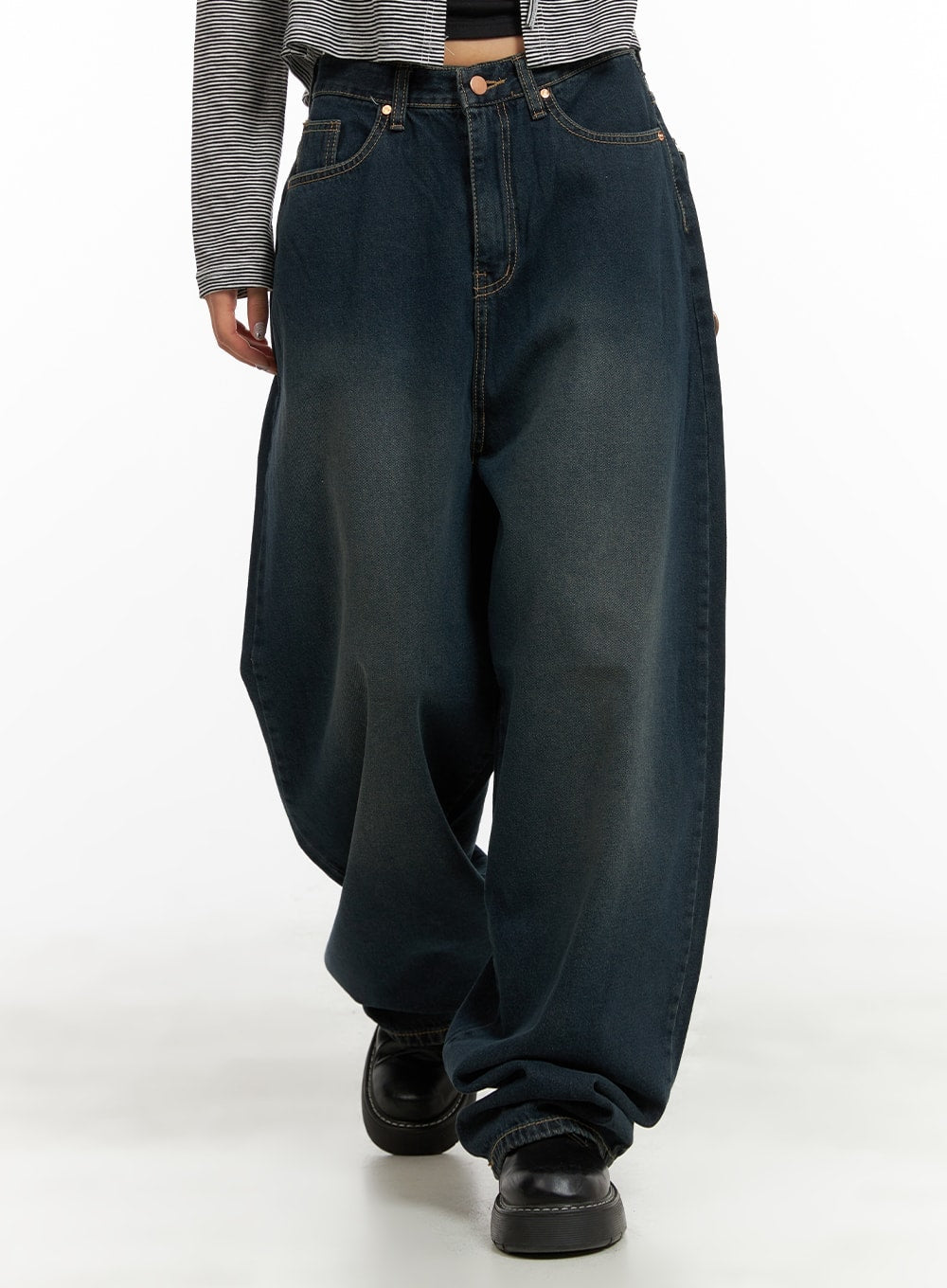 Washed Denim Baggy Jeans CA415 - Acubi style | LEWKIN