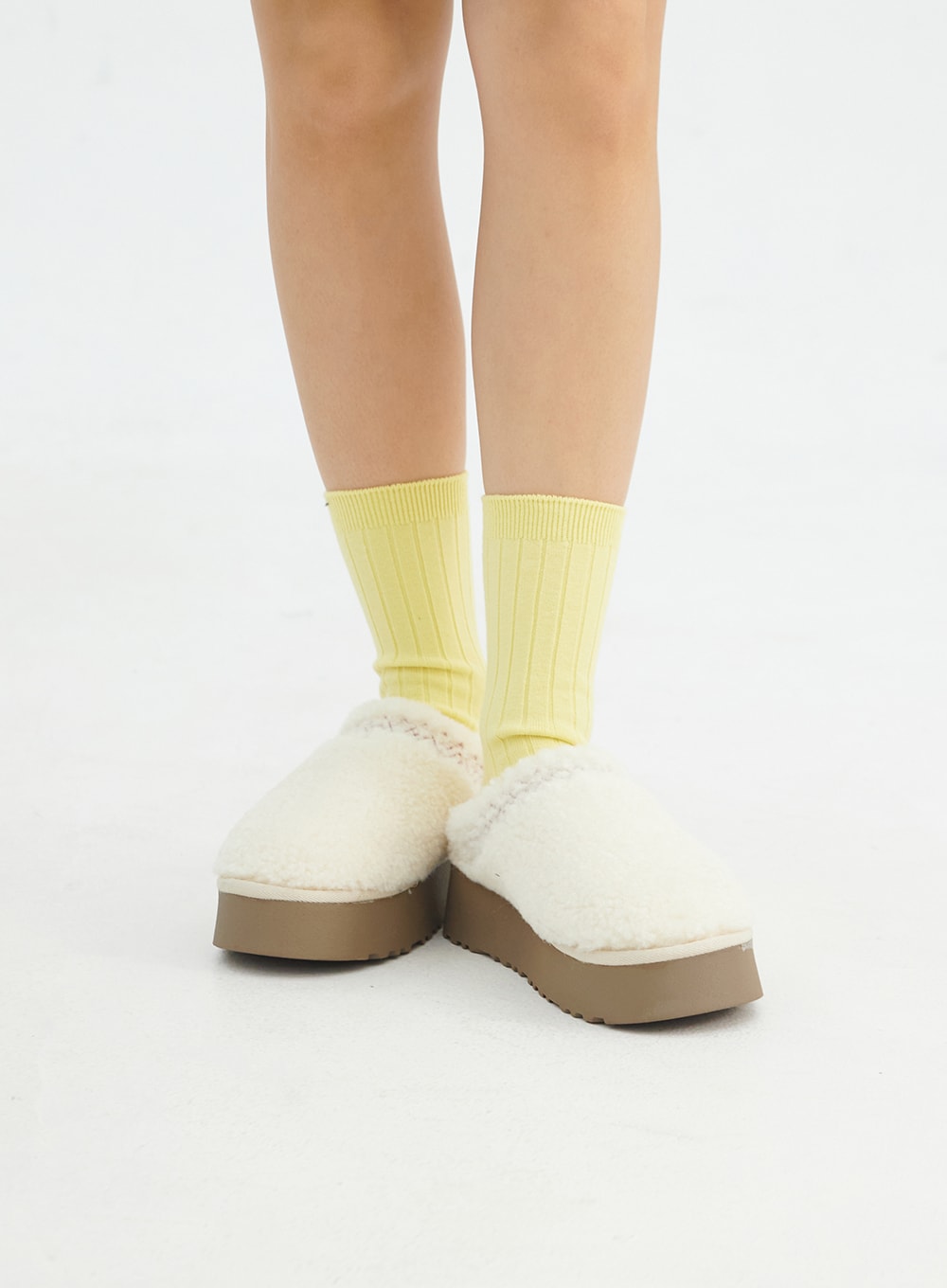 Basic Midi Socks IN316 - Korean Women's Fashion | LEWKIN
